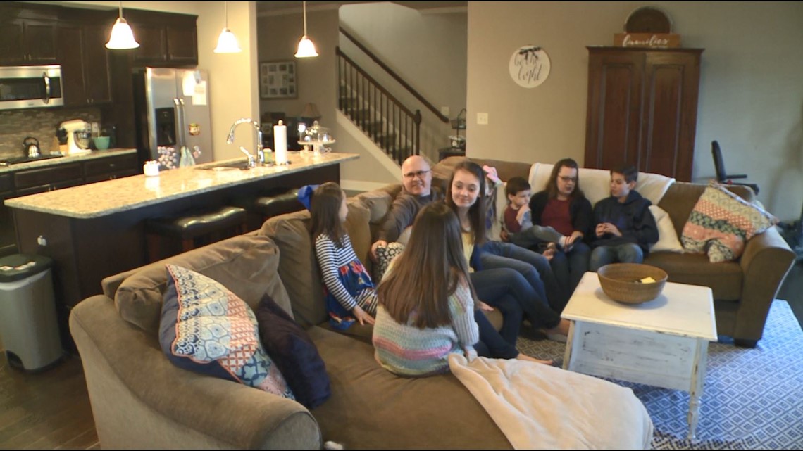 Georgia family adopts five siblings and a year later, their bond ...