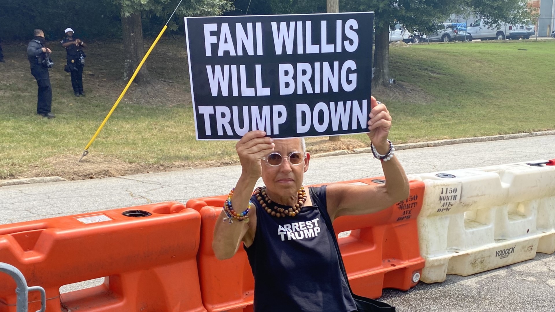Donald Trump Surrenders Heres What Happened At Fulton County Jail