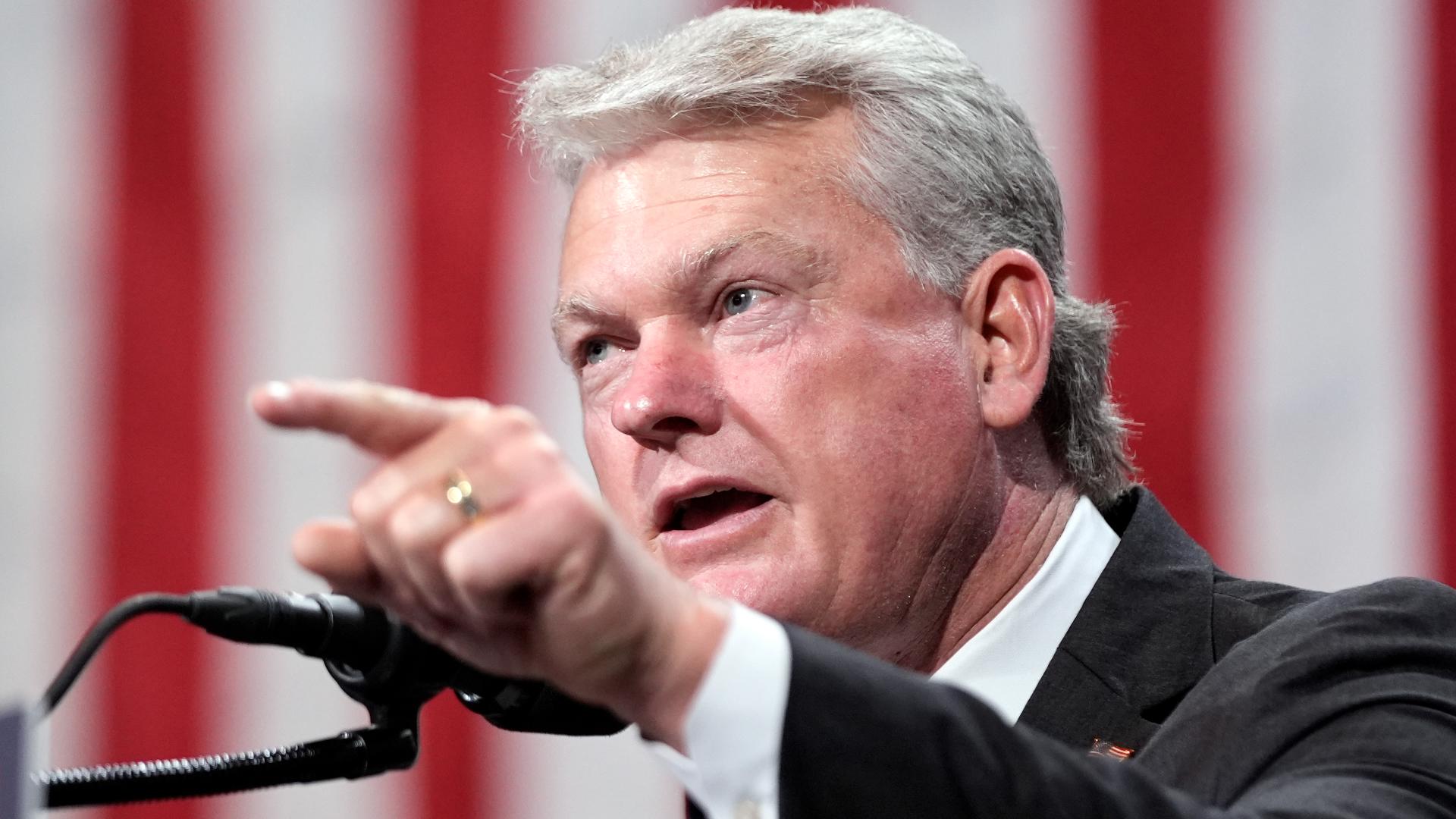 Rep. Mike Collins announces he's running for Senate | 11alive.com