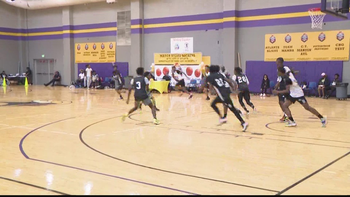 Community comes together for 'Midnight Basketball' | 11alive.com
