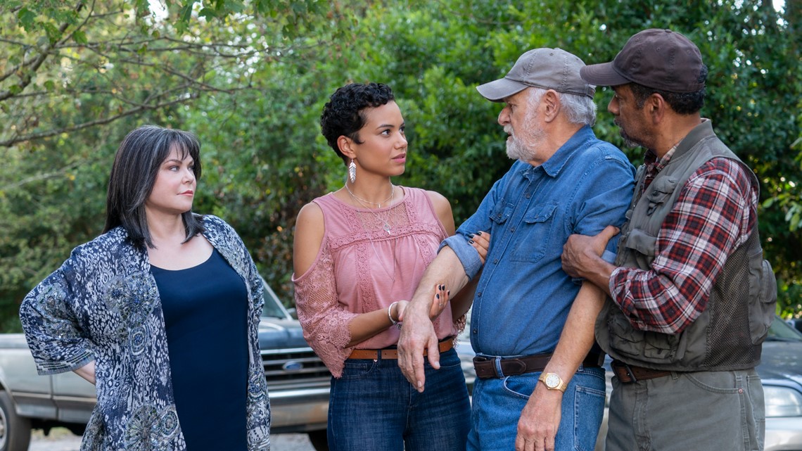 'Dolly Parton's Heartstrings' Netflix trailer debuts | 11alive.com