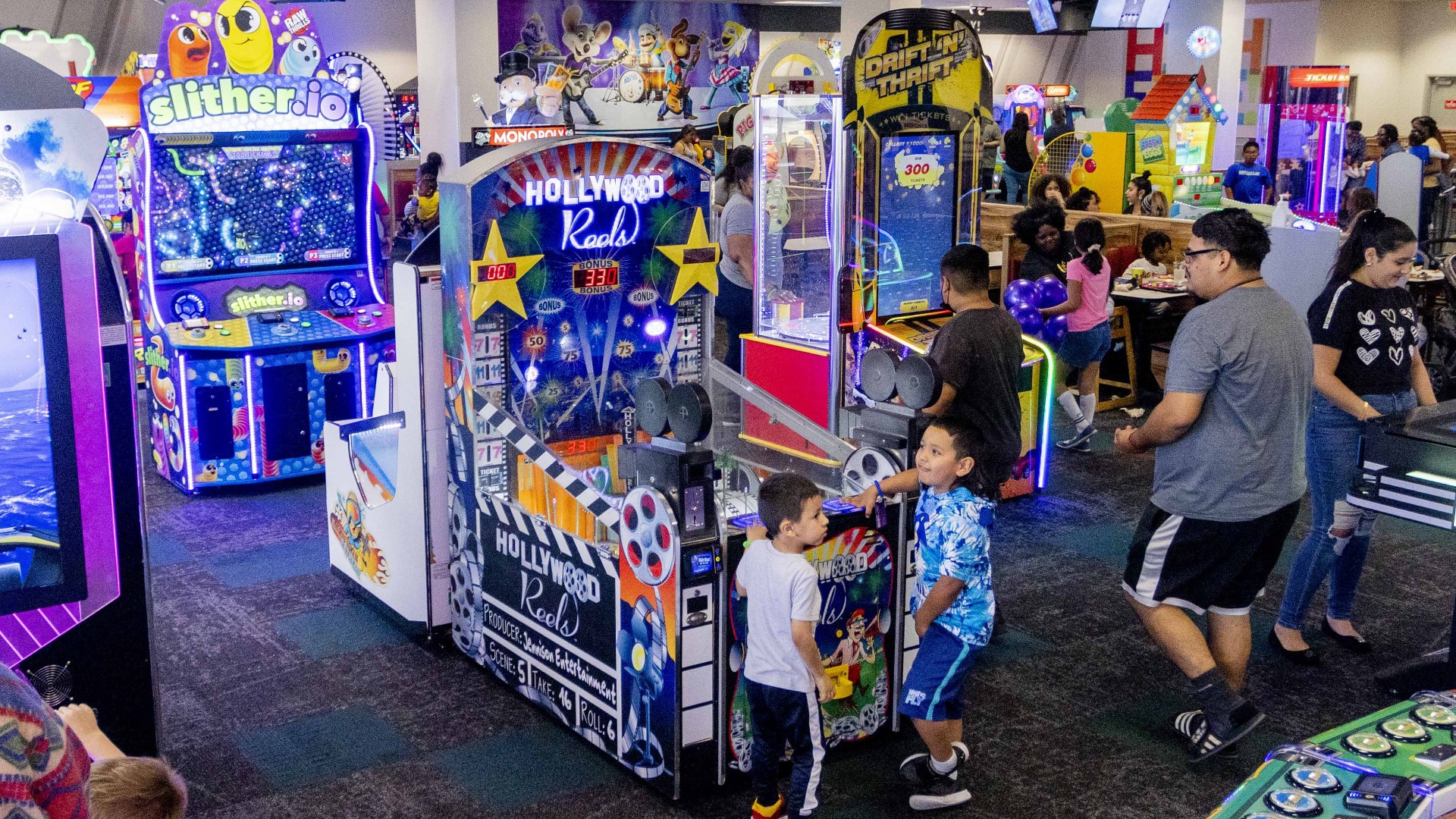 Douglasville Chuck E Cheese grand reopening event | 11alive.com