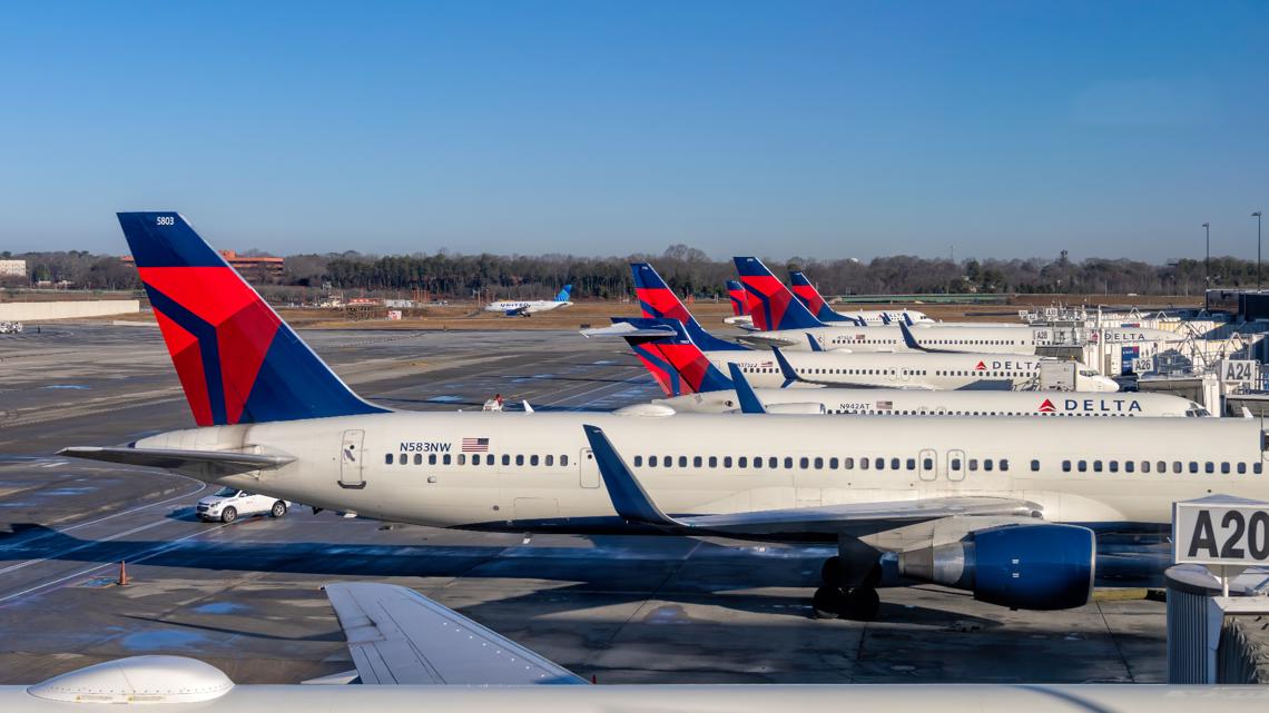 Delta flight from Atlanta with smoke in cabin diverted | 11alive.com