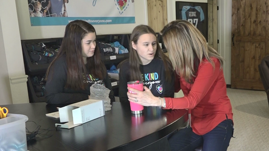 Jordyn Moore's 'Be Kind to Everyone' campaign | 11alive.com