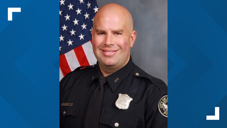 APD officer Robert Malone points gun, yells racial slurs family ...