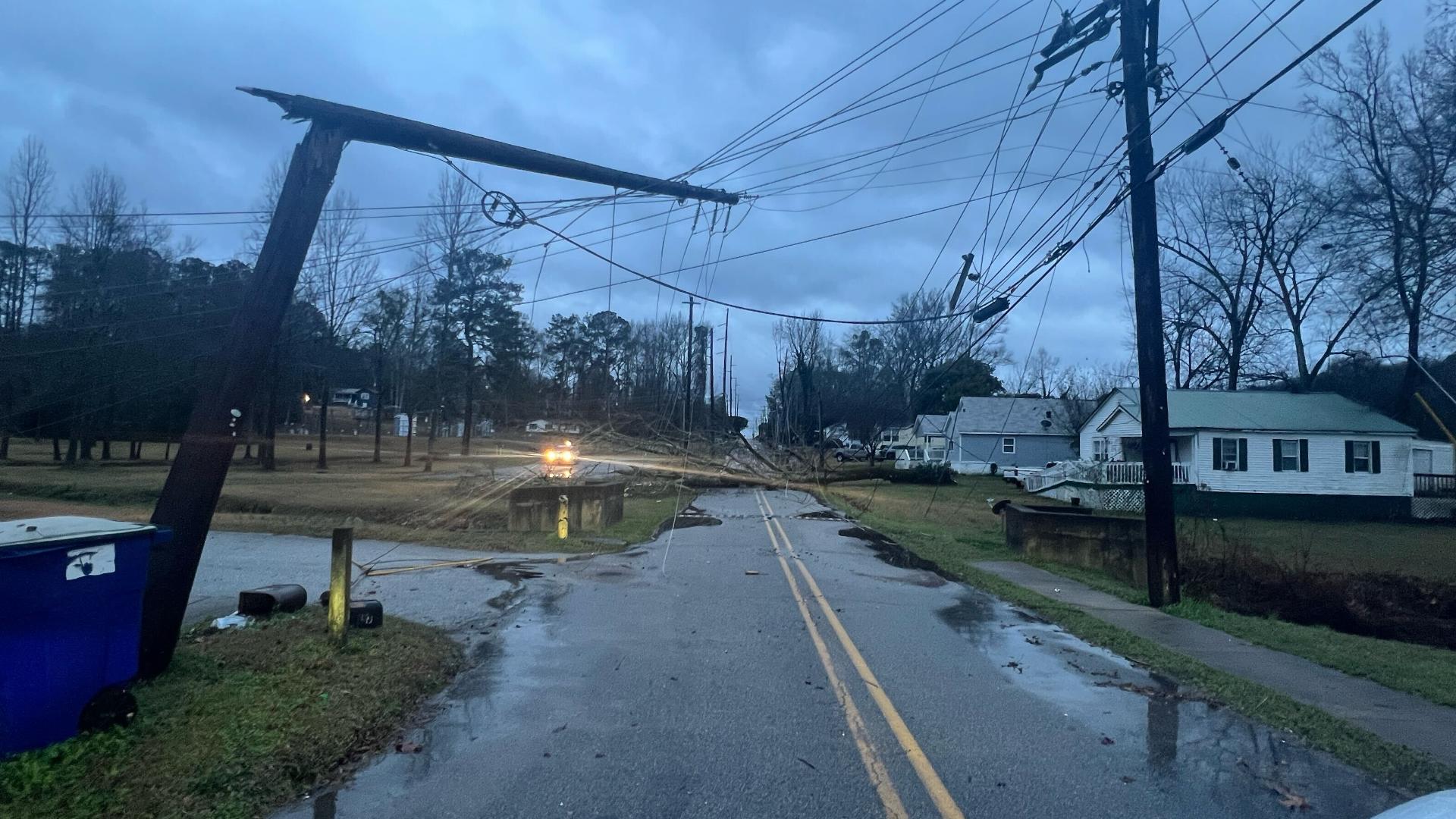 Damage tracker in metro Atlanta after strong storms & tornado warnings | 11alive.com