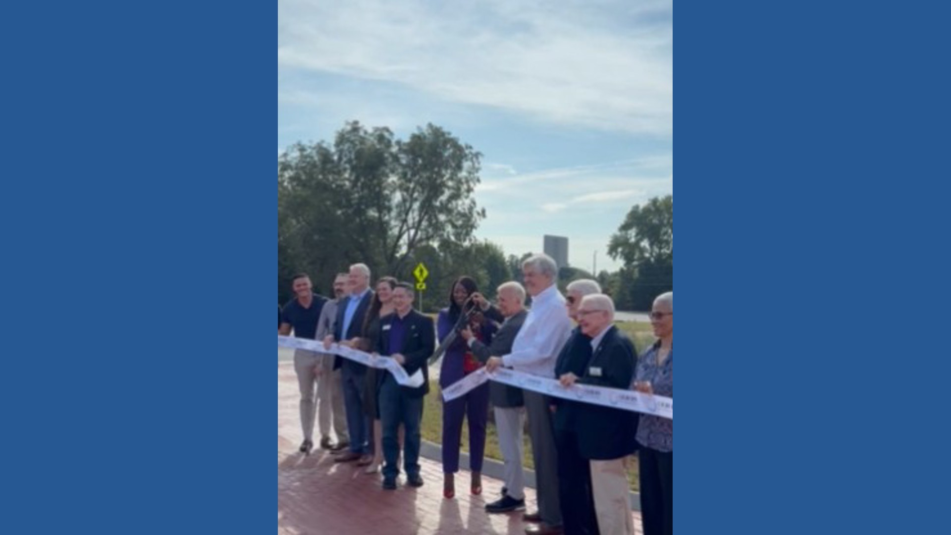 New Hood Road roundabout part of safer redesign in Lilburn | 11alive.com