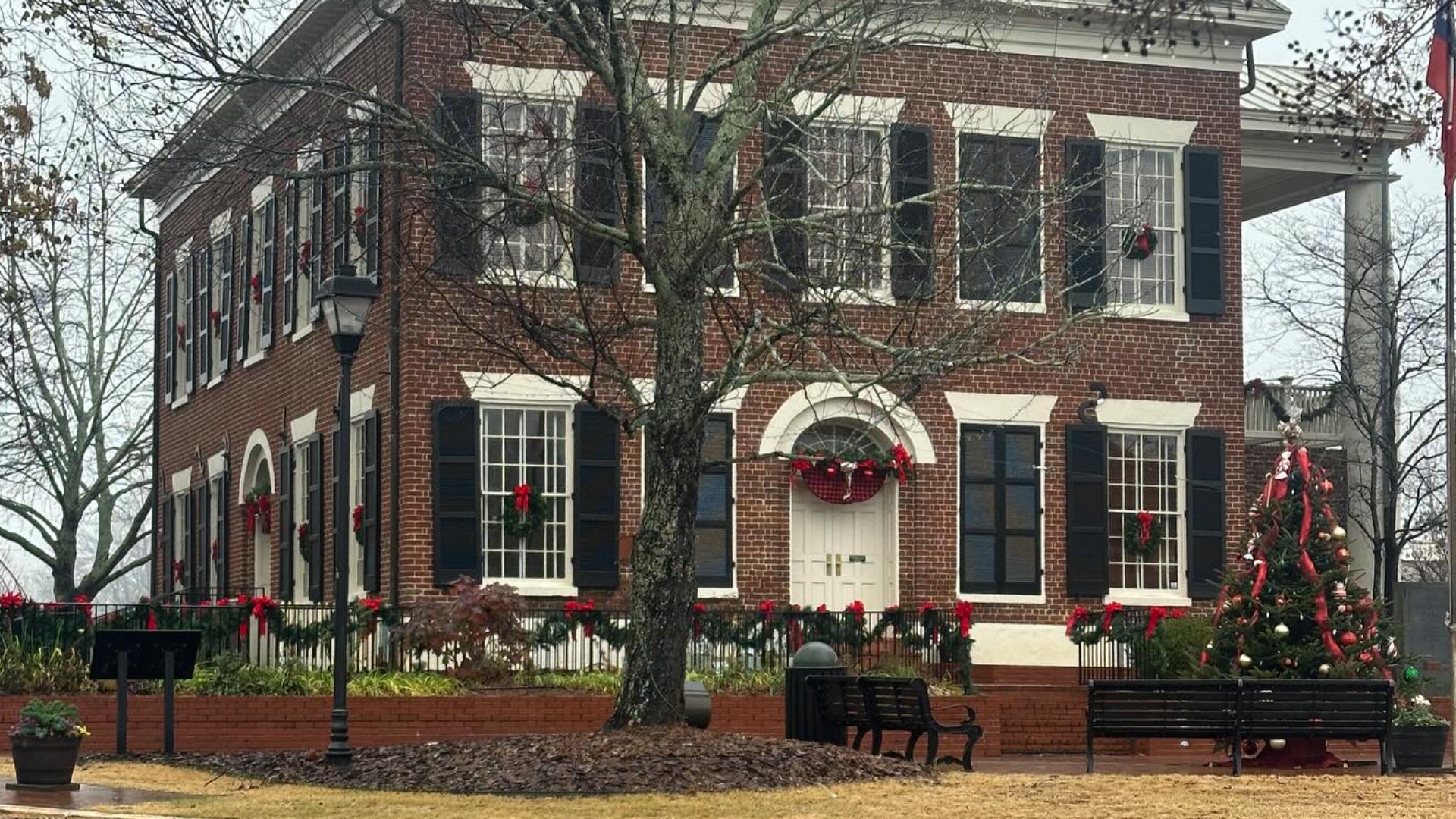 Best small town Christmas rankings | Dahlonega | 11alive.com