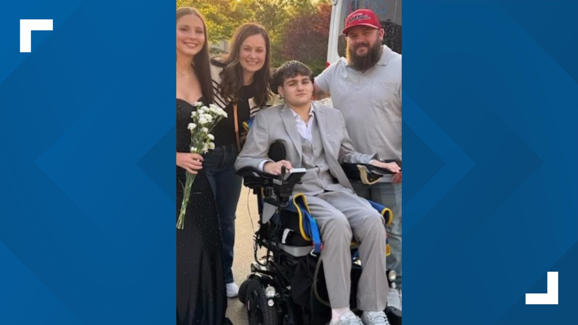 Dominic Haines Jefferson Georgia wrestler update | Voted prom king ...