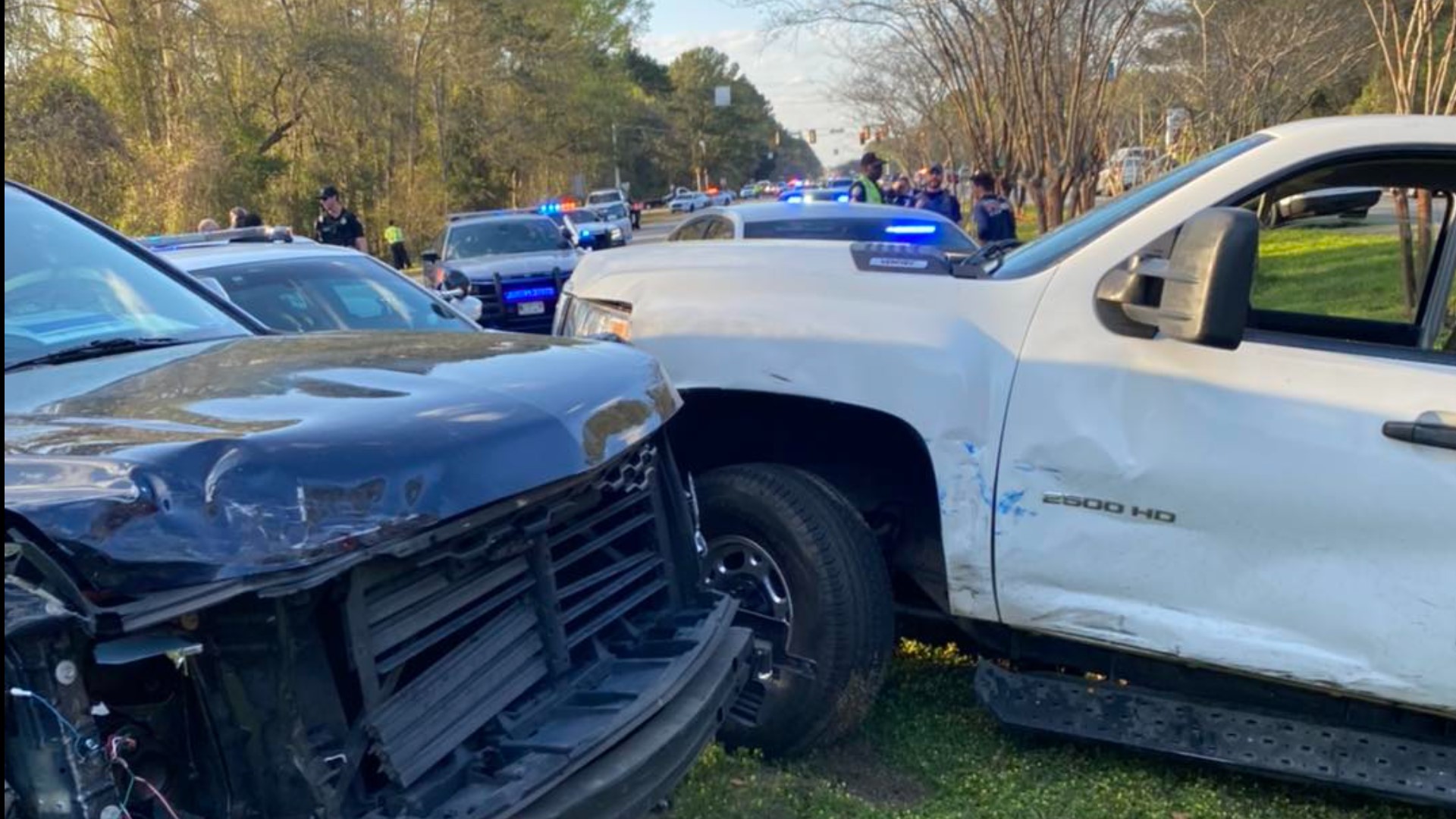 Spur 25 chase in Glynn County, Georgia | 11alive.com