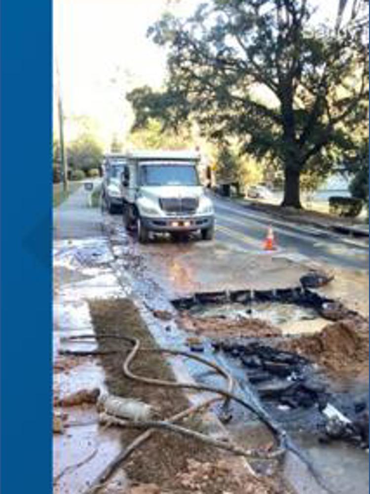 Water main break on Windsor Parkway in Sandy Springs | 11alive.com