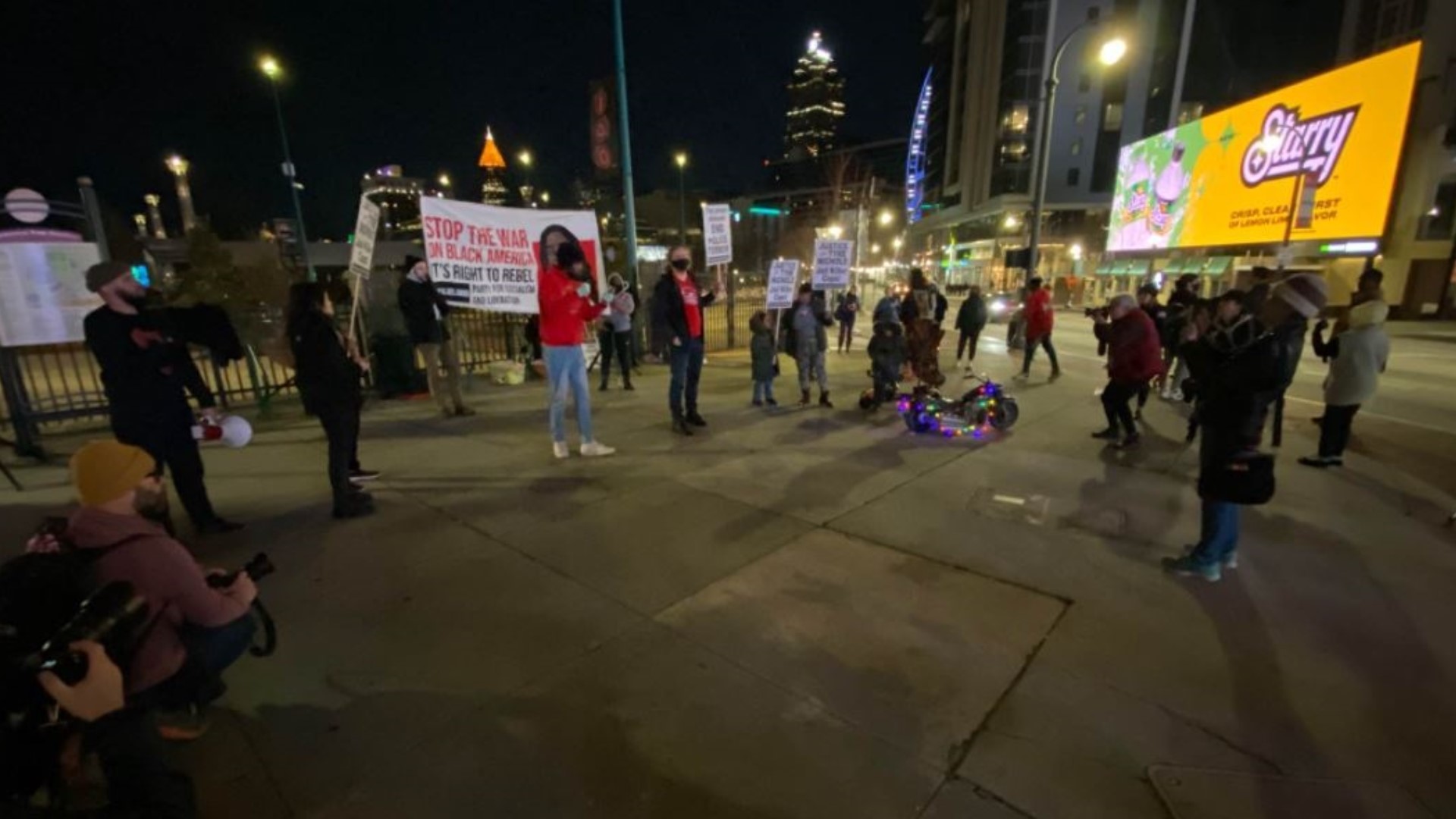 Memphis police beating video: Atlanta reacts, Tyre Nichols death ...