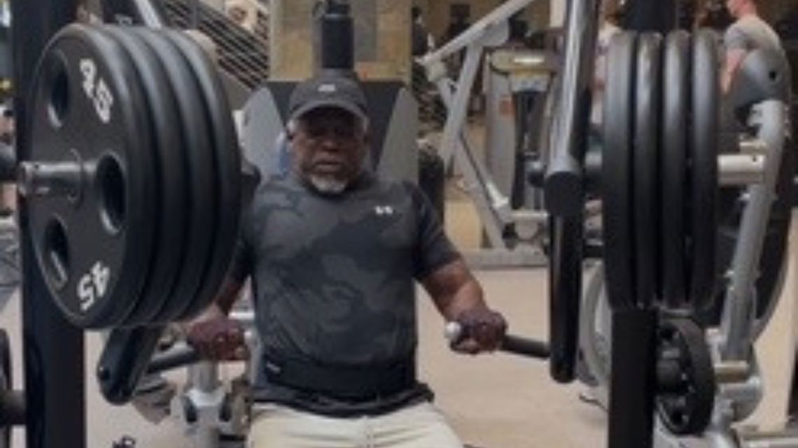 Canton man, 71, trains to break world bench press record | 11alive.com