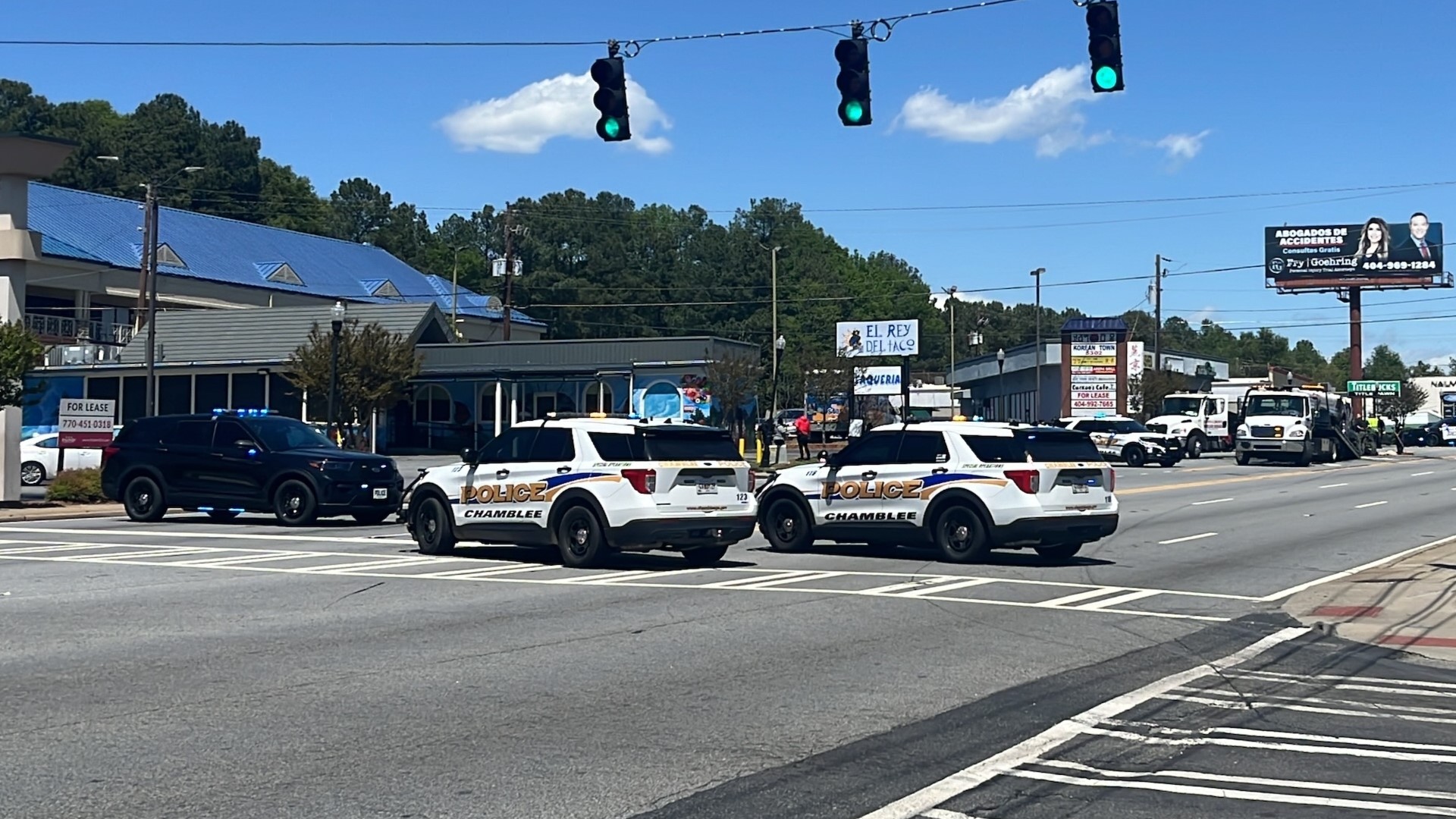 Deadly crash Buford Highway in Doraville | 11alive.com