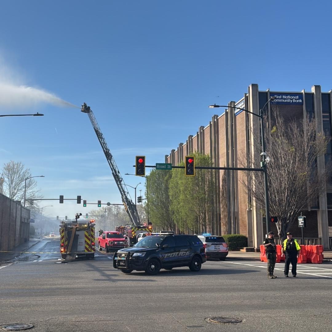 Major fire engulfs historic Floyd County Courthouse in Rome | 11alive.com