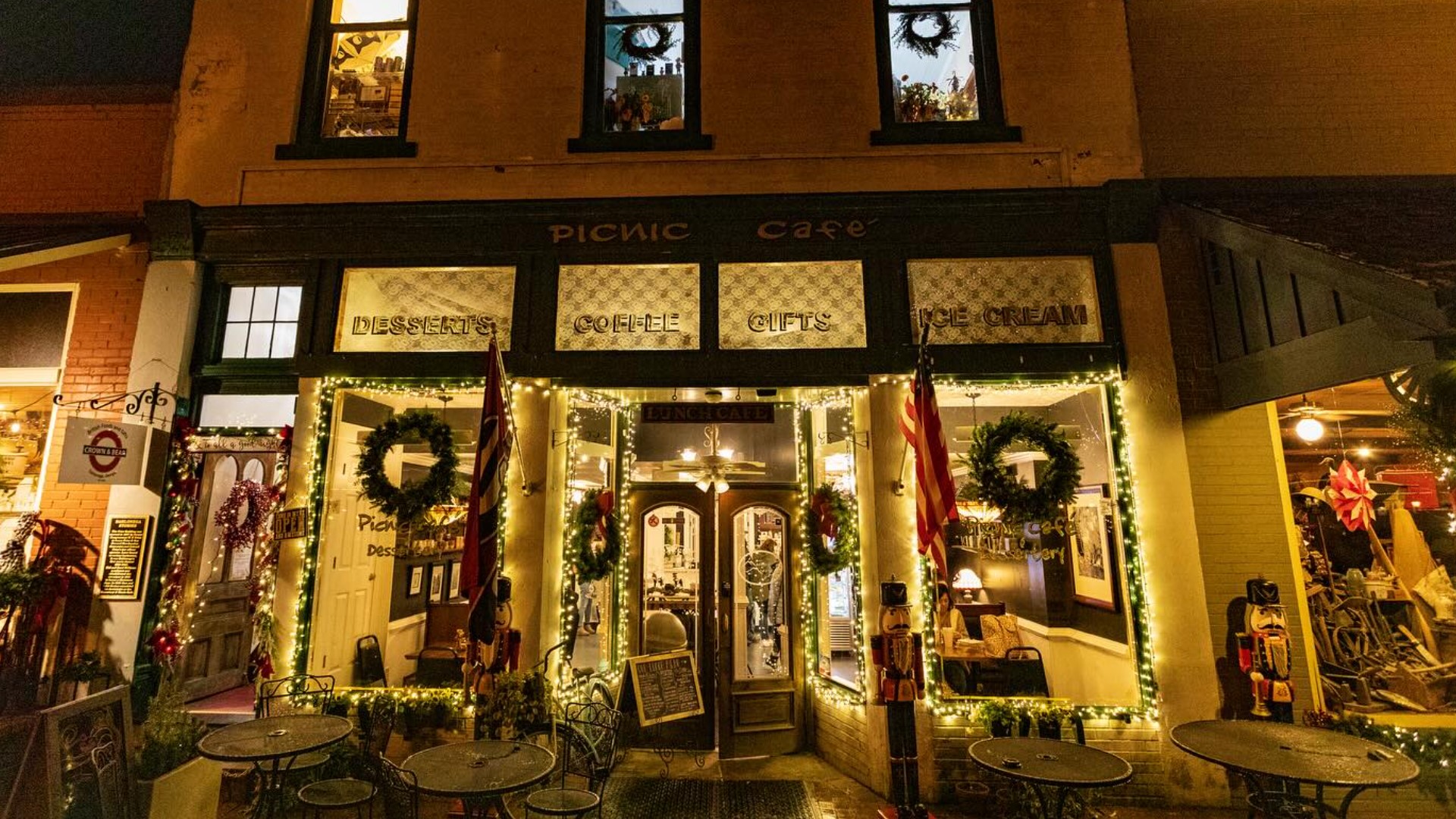 Best small town Christmas rankings | Dahlonega | 11alive.com