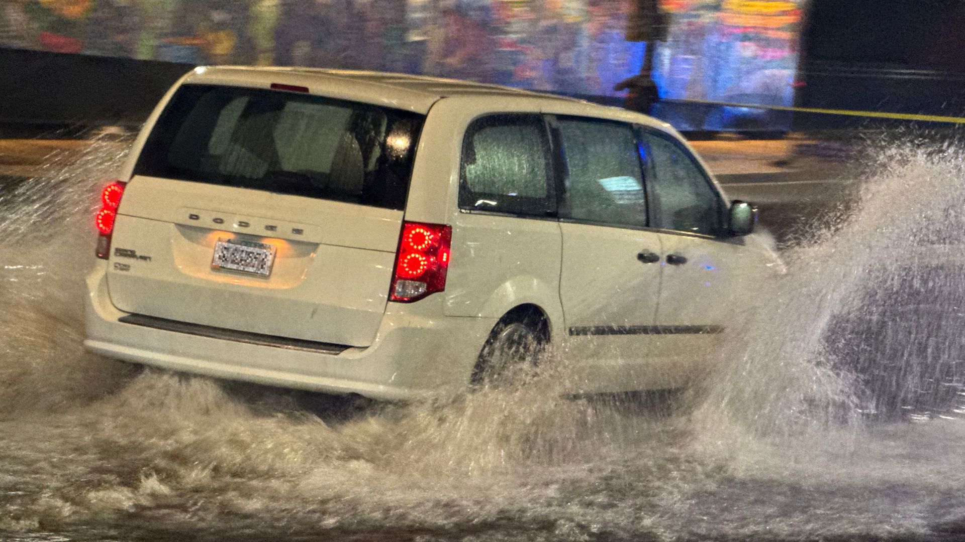 Metro Atlanta roads flooded from heavy rain; Thurs., live updates ...