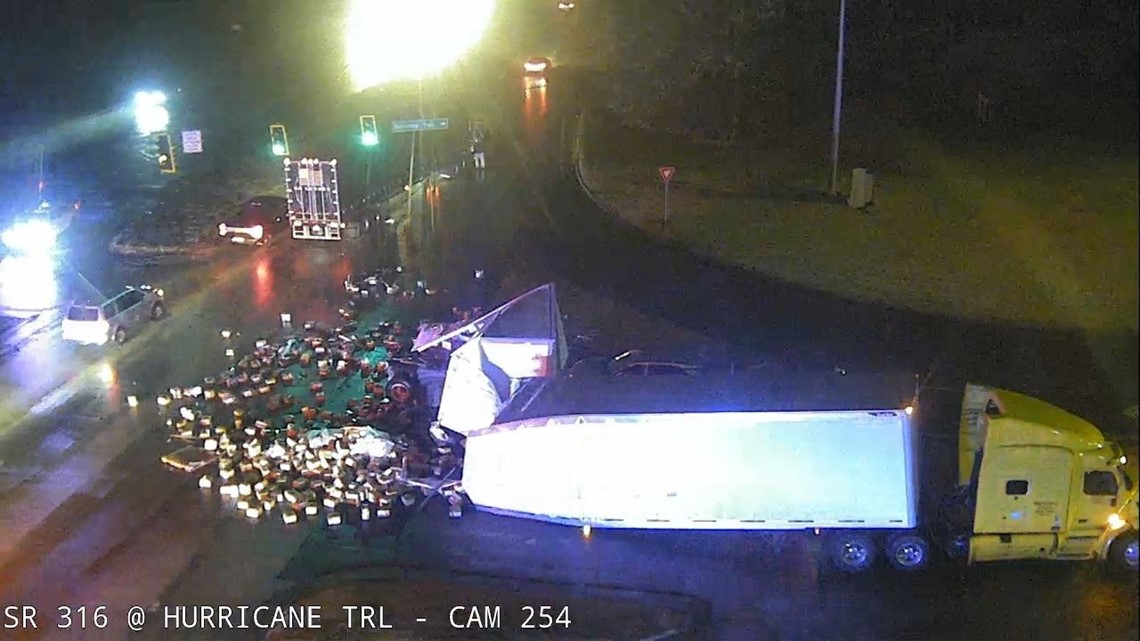 Hurricane Trail fire log truck crash cleanup: GDOT | 11alive.com