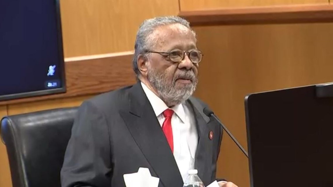 Who is Fani Willis dad why did he testify | 11alive.com