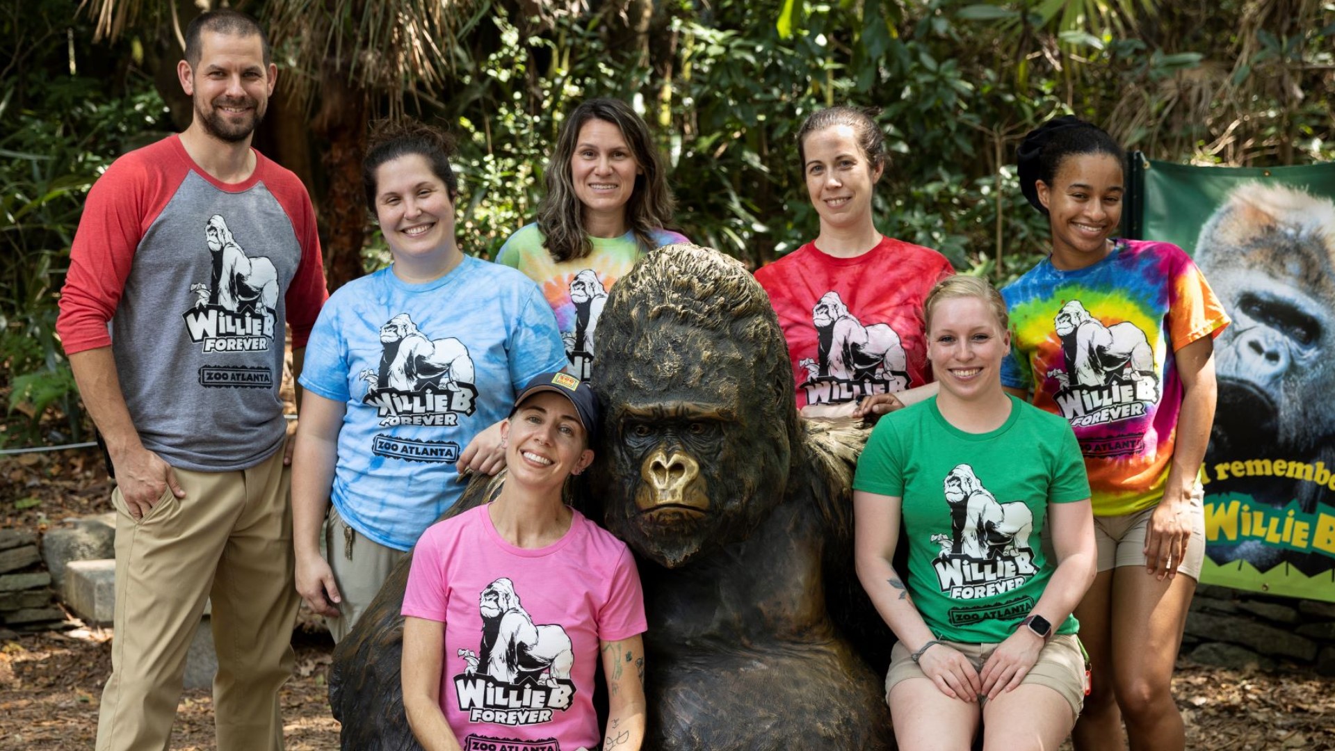 Zoo Atlanta Willie B. T-shirt online fundraiser | 11alive.com