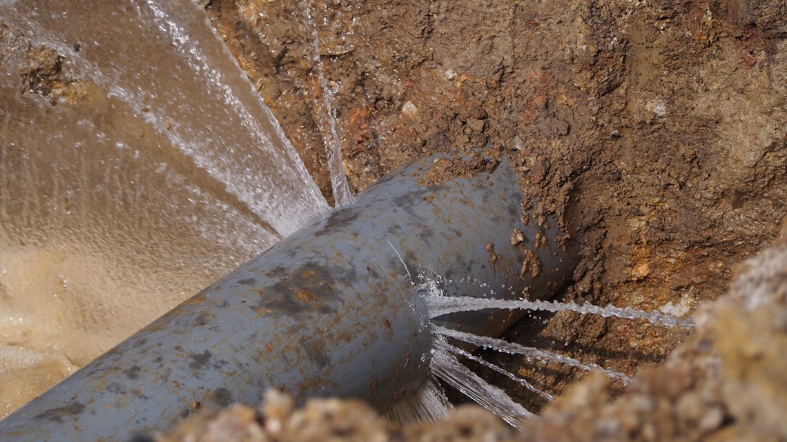 DeKalb County water main break Memorial Drive near Kroger | 11alive.com