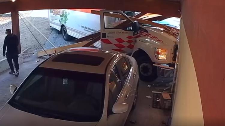 Carrollton officer Rob Holloway leaving hospital | Full route | 11alive.com