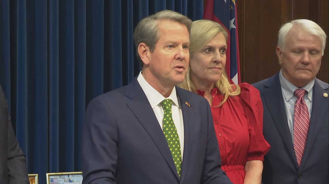 Kemp signs district attorney oversight bill | 11alive.com