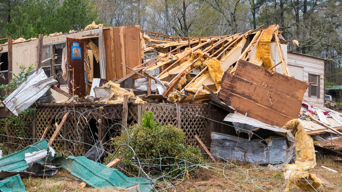 Tornado damage in Alabama on March 17 | 11alive.com