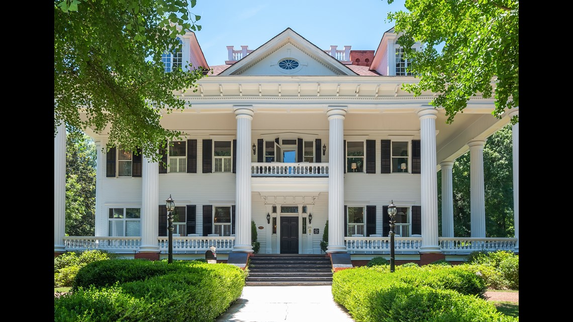 Built in 1836, the 'Gone with the Wind' mansion in Covington hits the ...