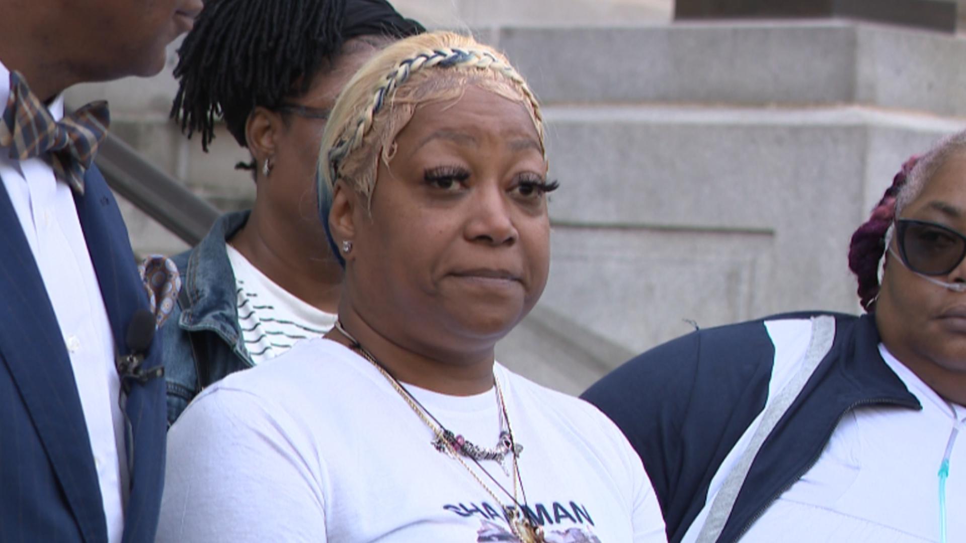 Johnny Hollman Atlanta police tasing death case family update from Fani ...