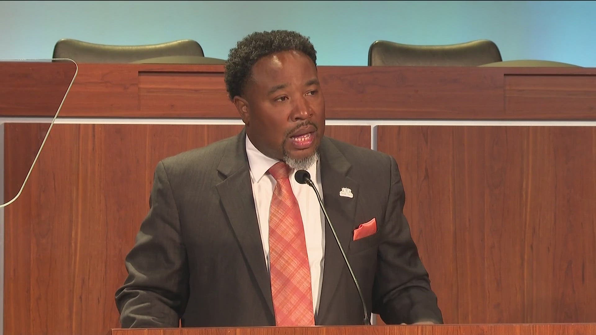 Dr. Devon Horton DeKalb County superintendent indicted on federal ...