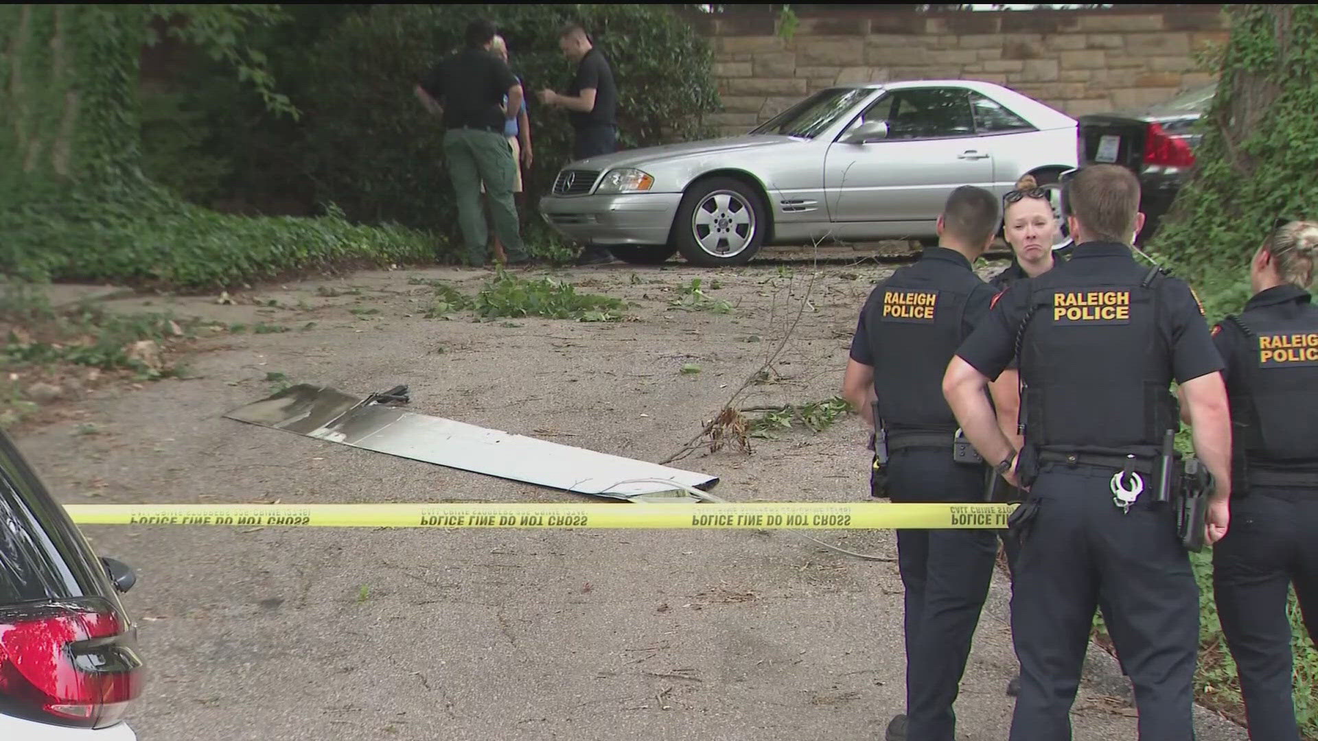 Delta plane loses wing flap | Atlanta to Raleigh flight | 11alive.com