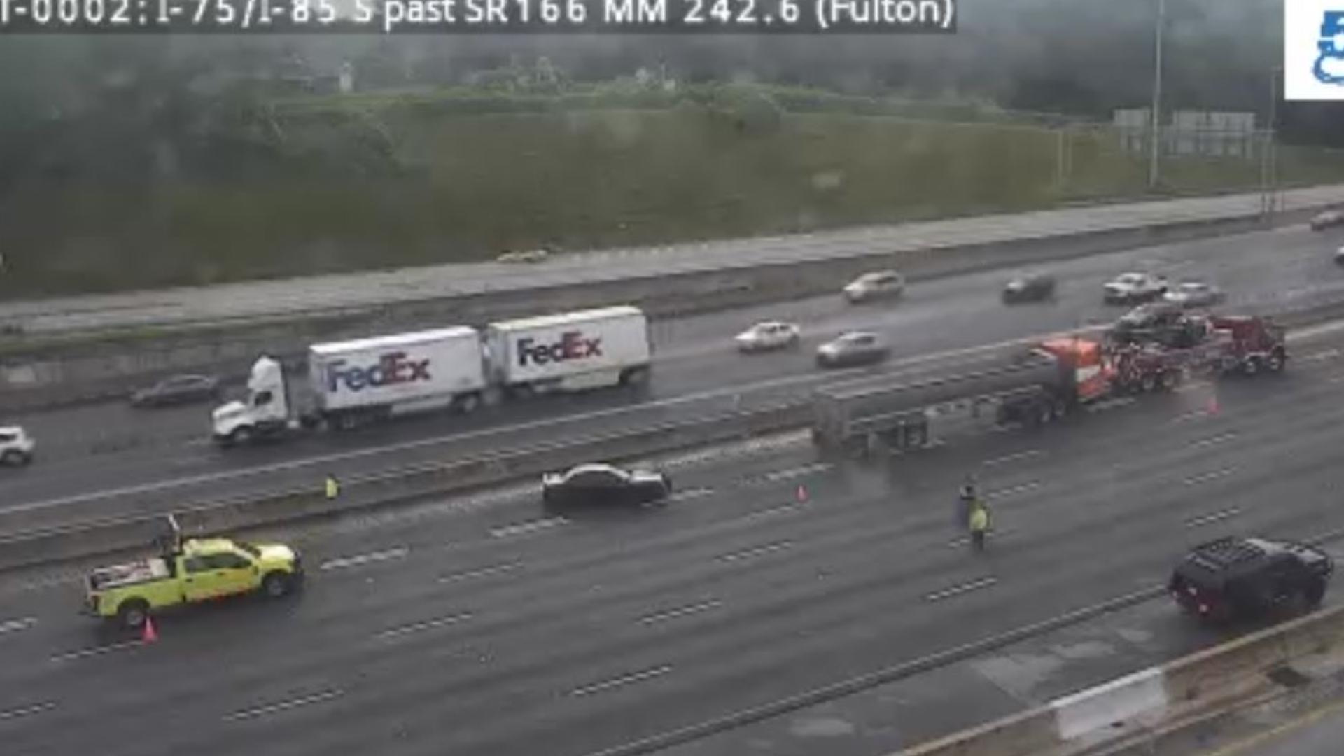 I 75 85 South lanes blocked Atlanta | 11alive.com