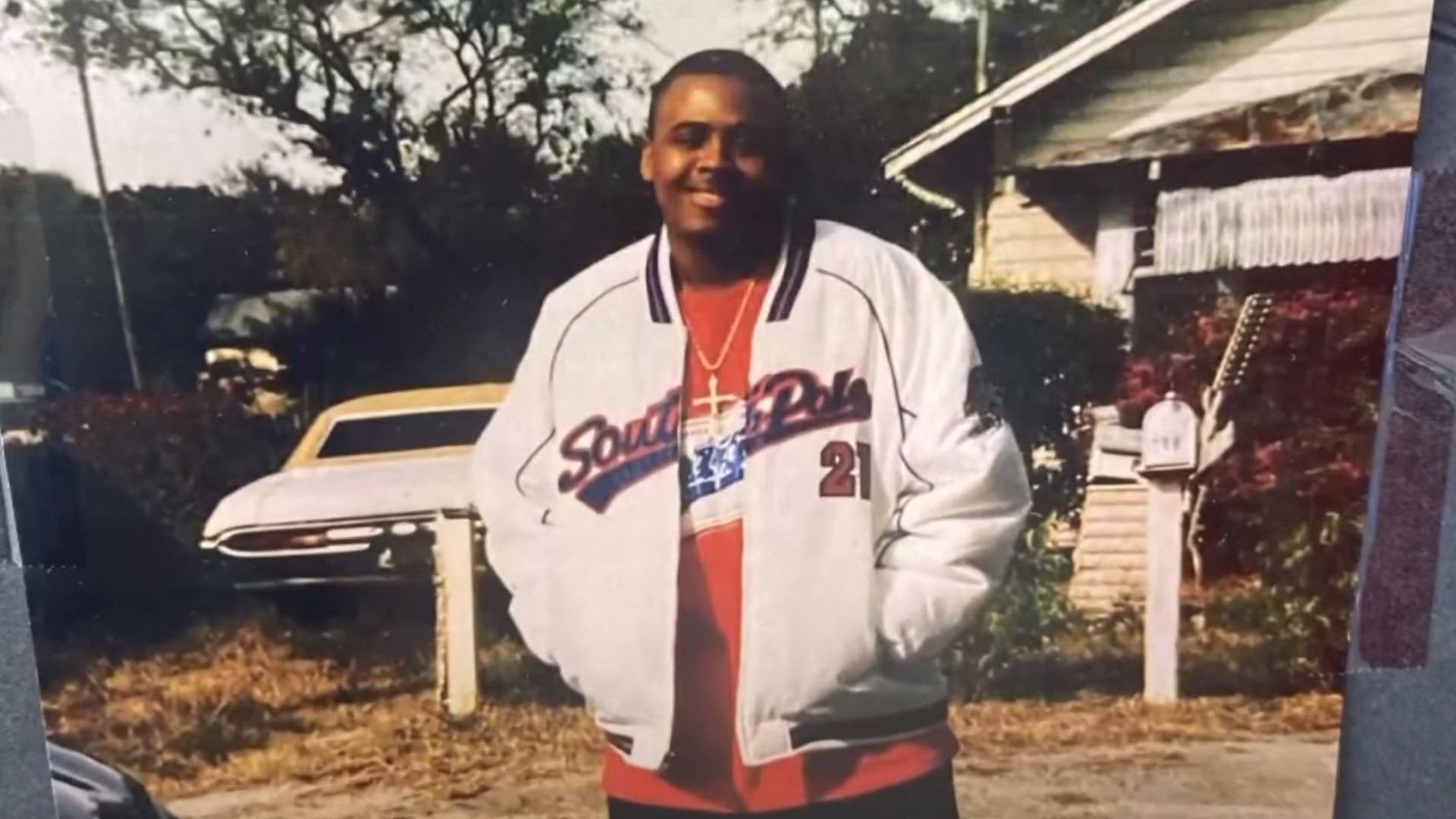 Man eaten alive by bed bugs, found dead in Fulton Co Jail: family | 11alive.com