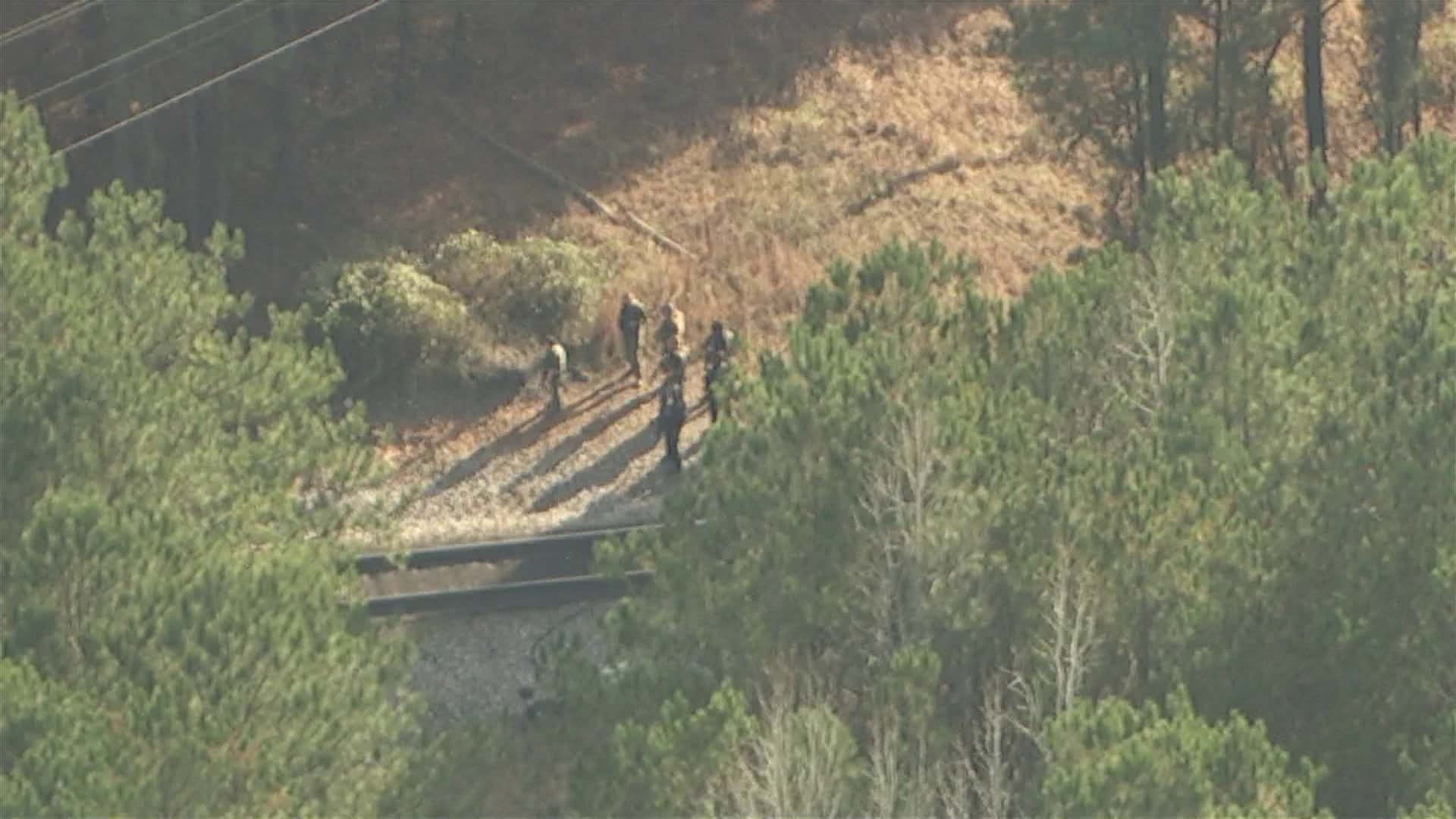 Search continues for armed suspect after Coweta County police pursuit ...