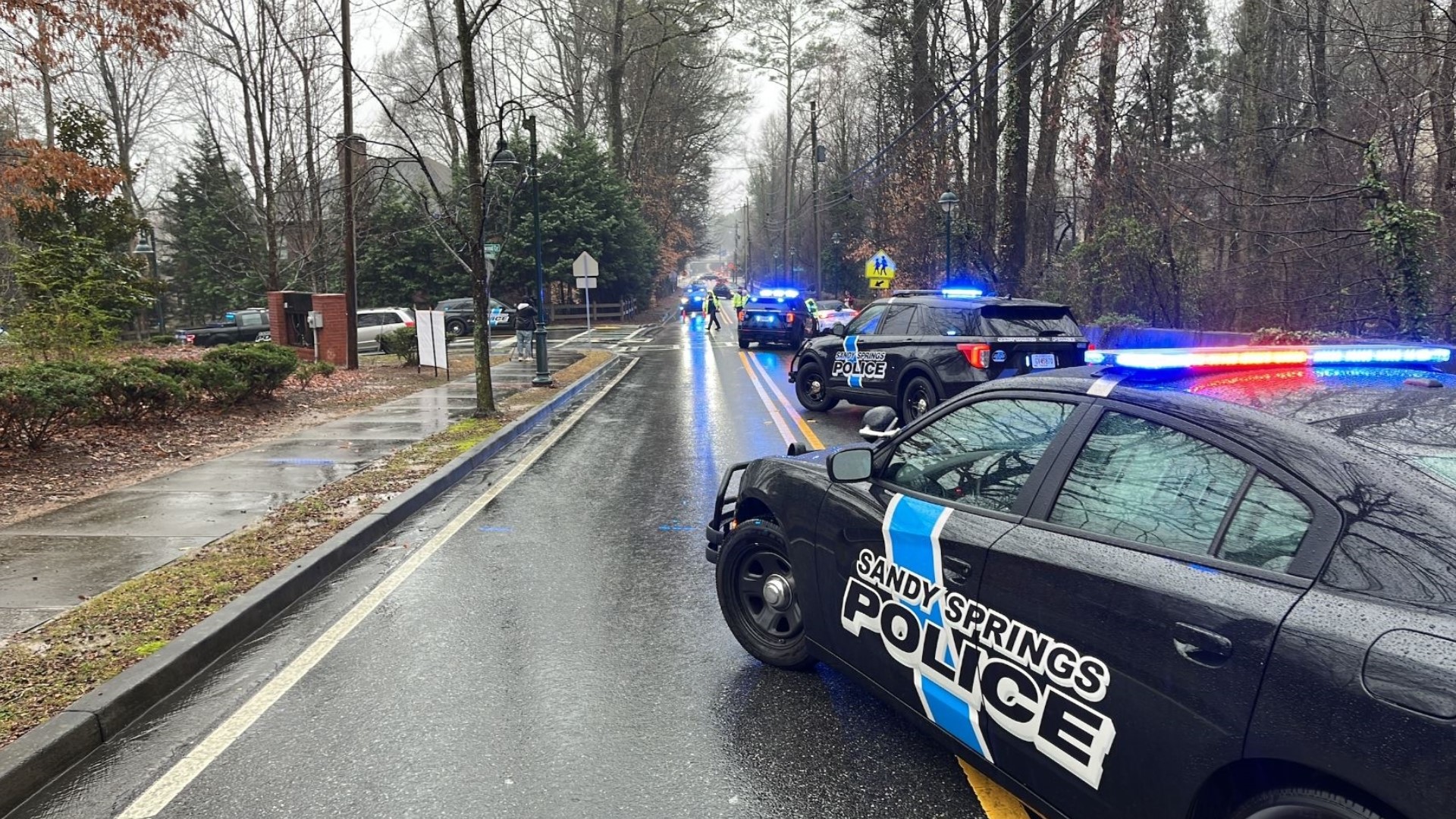 Police presence in Sandy Springs for criminal investigation | 11alive.com