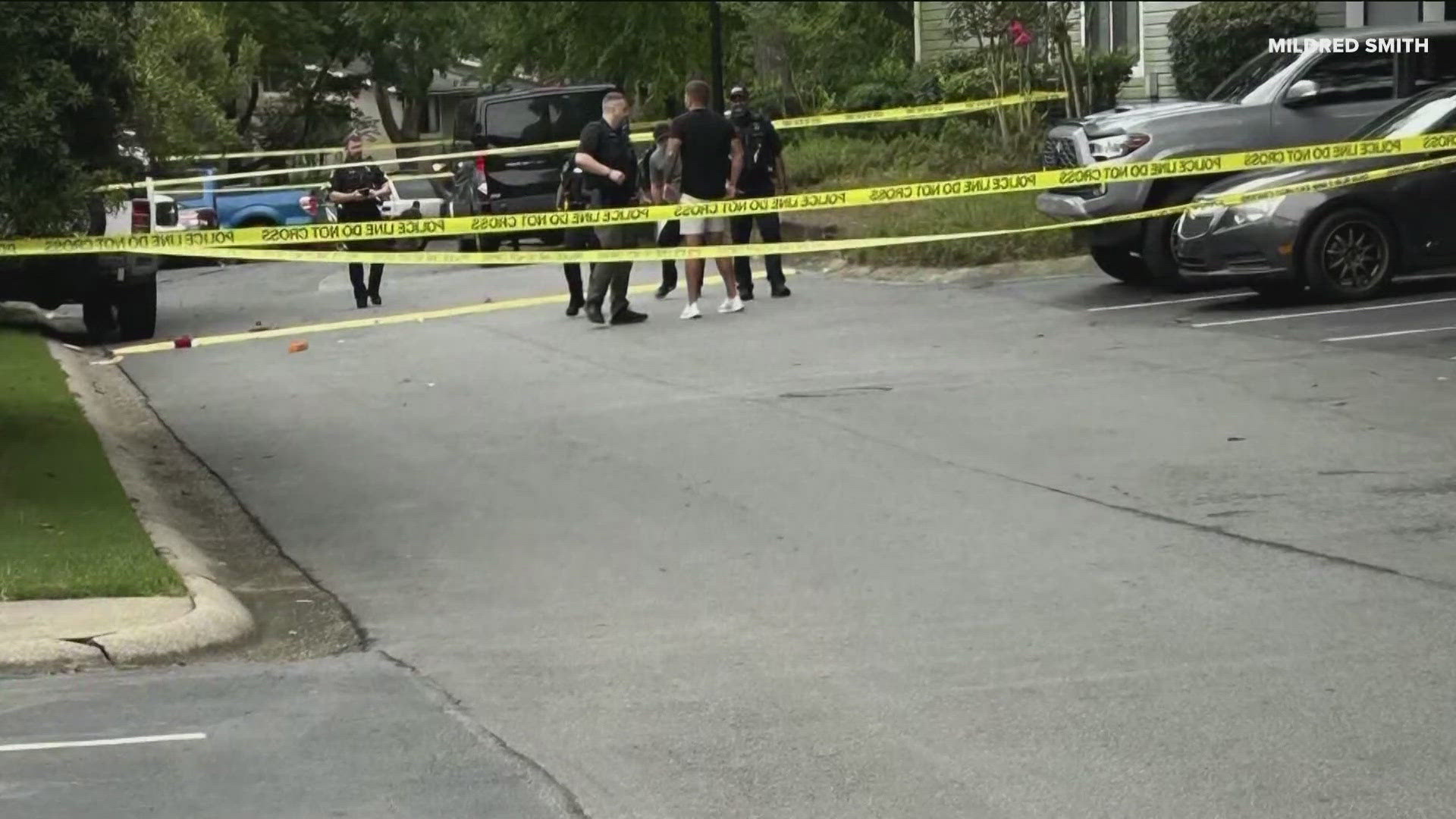 Online sale meetup ends in shooting at Dunwoody apartments on Lake ...