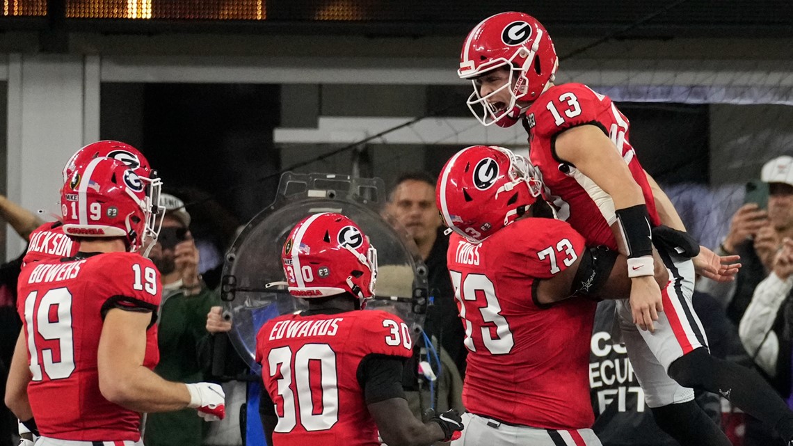 Fans, celebrities congratulate Bulldogs on National Championship ...