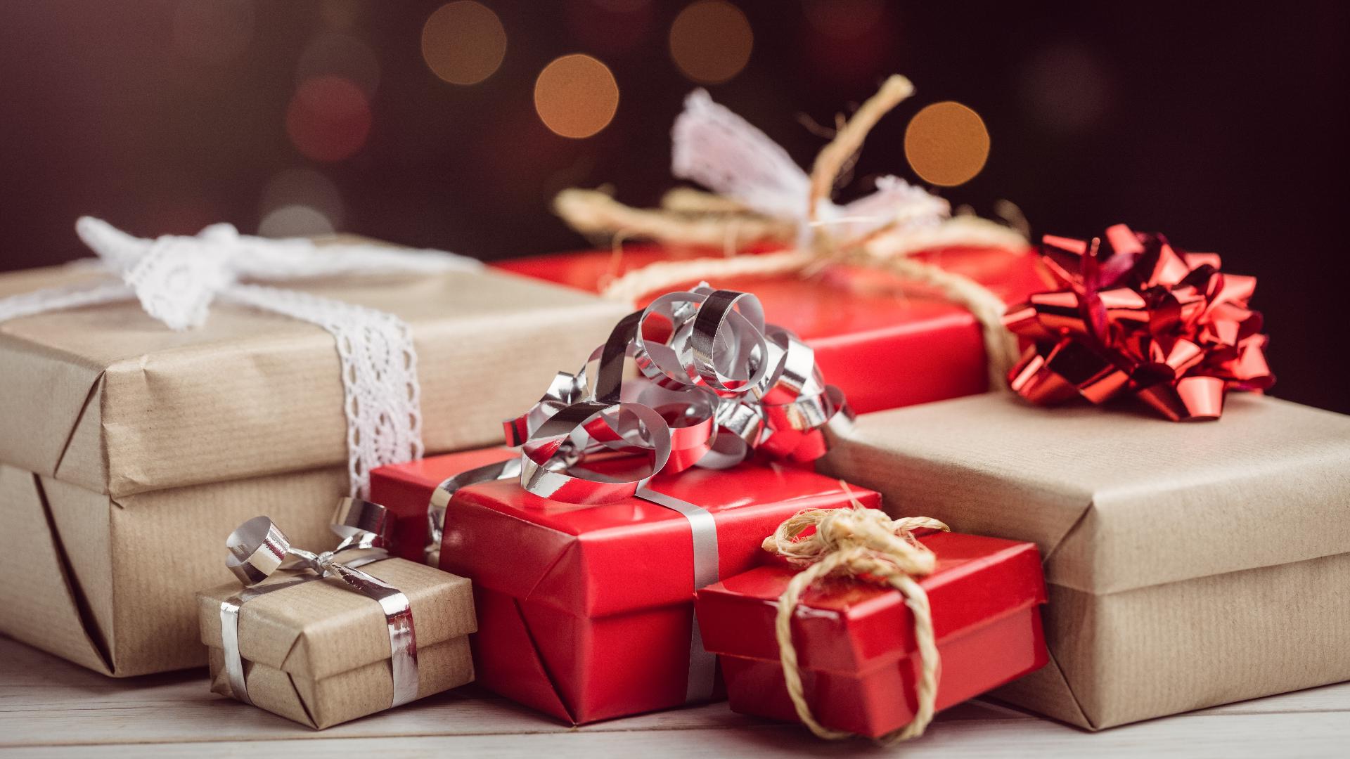 USPS releases holiday shipping deadlines for 2025 | 11alive.com