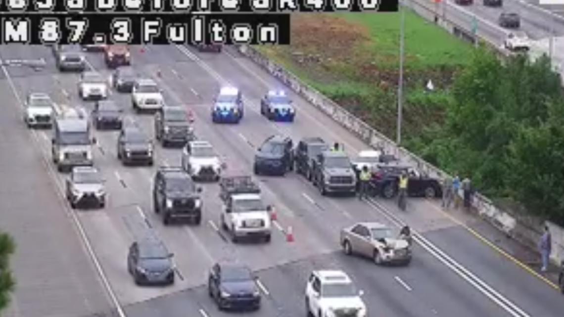 I 85 traffic Atlanta wreck has lanes closed past GA-400 | 11alive.com