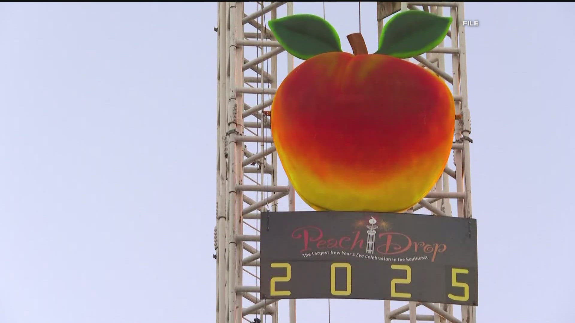 Atlanta 'reimagining' Peach Drop for New Year's Eve with synchronized ...