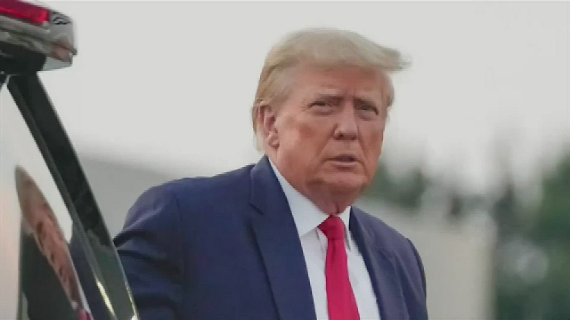 Former President Trump set to attend Alabama vs. Georgia game in ...